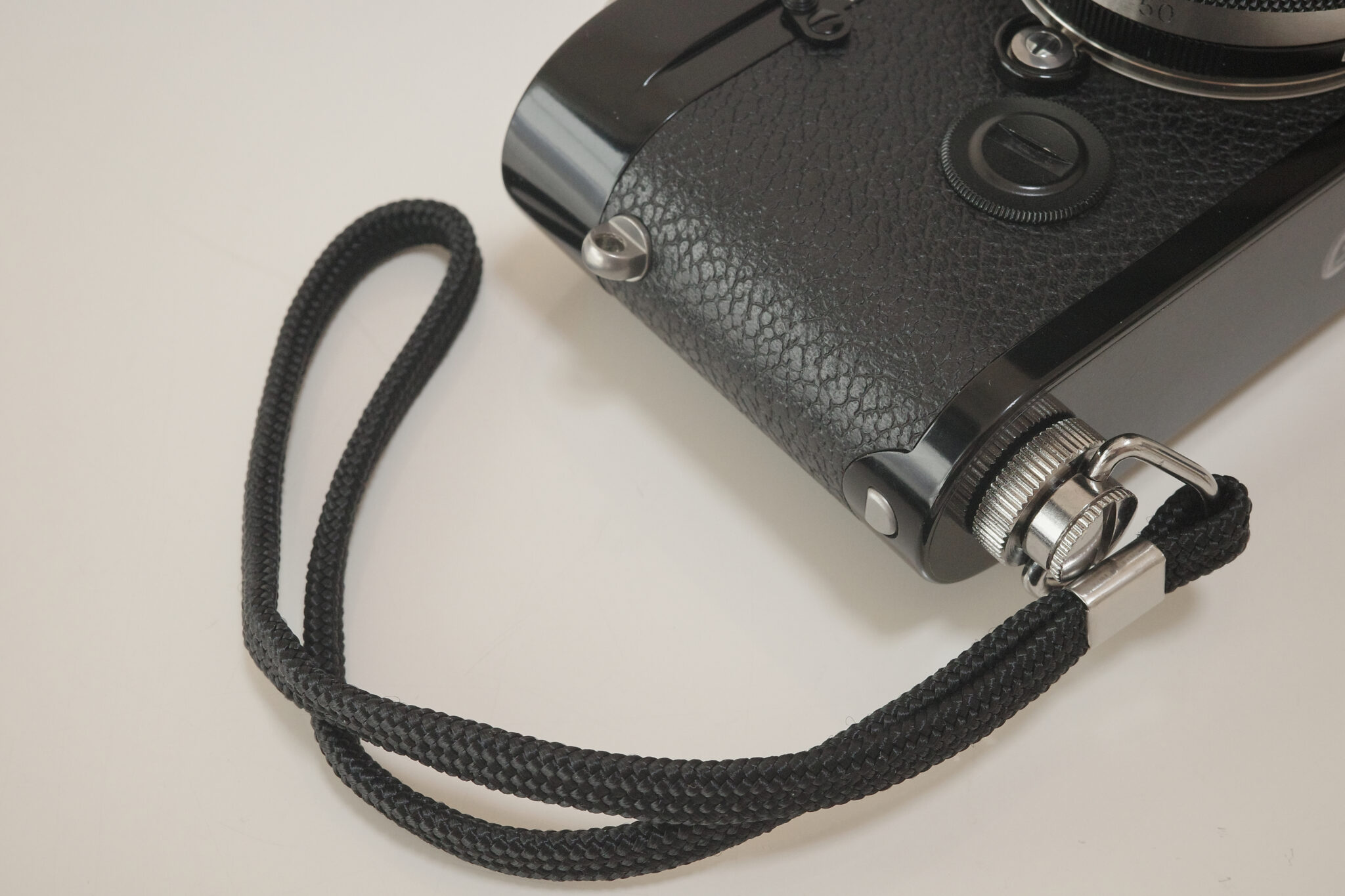 レビュー：HAKUBA カメラネジハンドストラップ：着脱がしやすくて便利ハンドストラップ！ | NekosatoLog